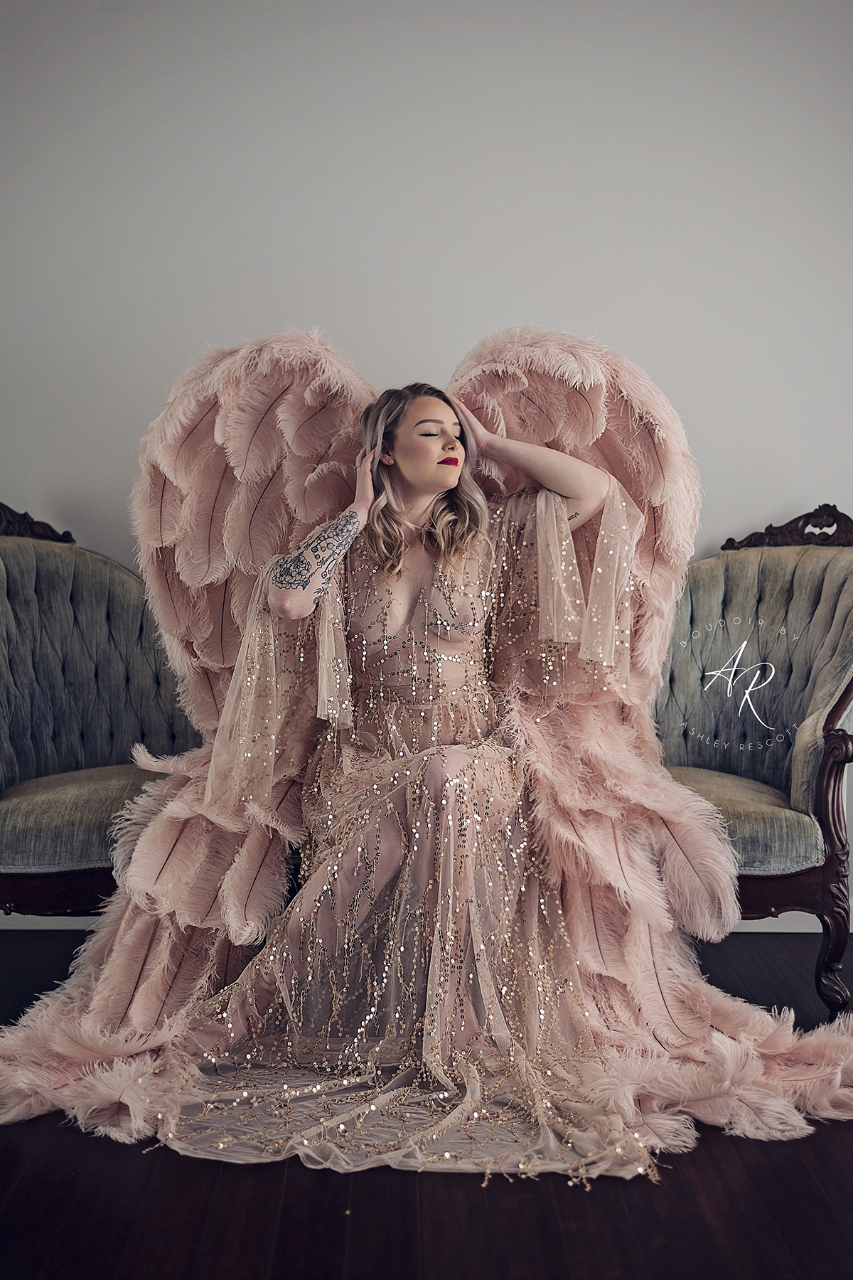 Sitting Room Boudoir | Hubert Set Highlight - Ashley Rescott Photography